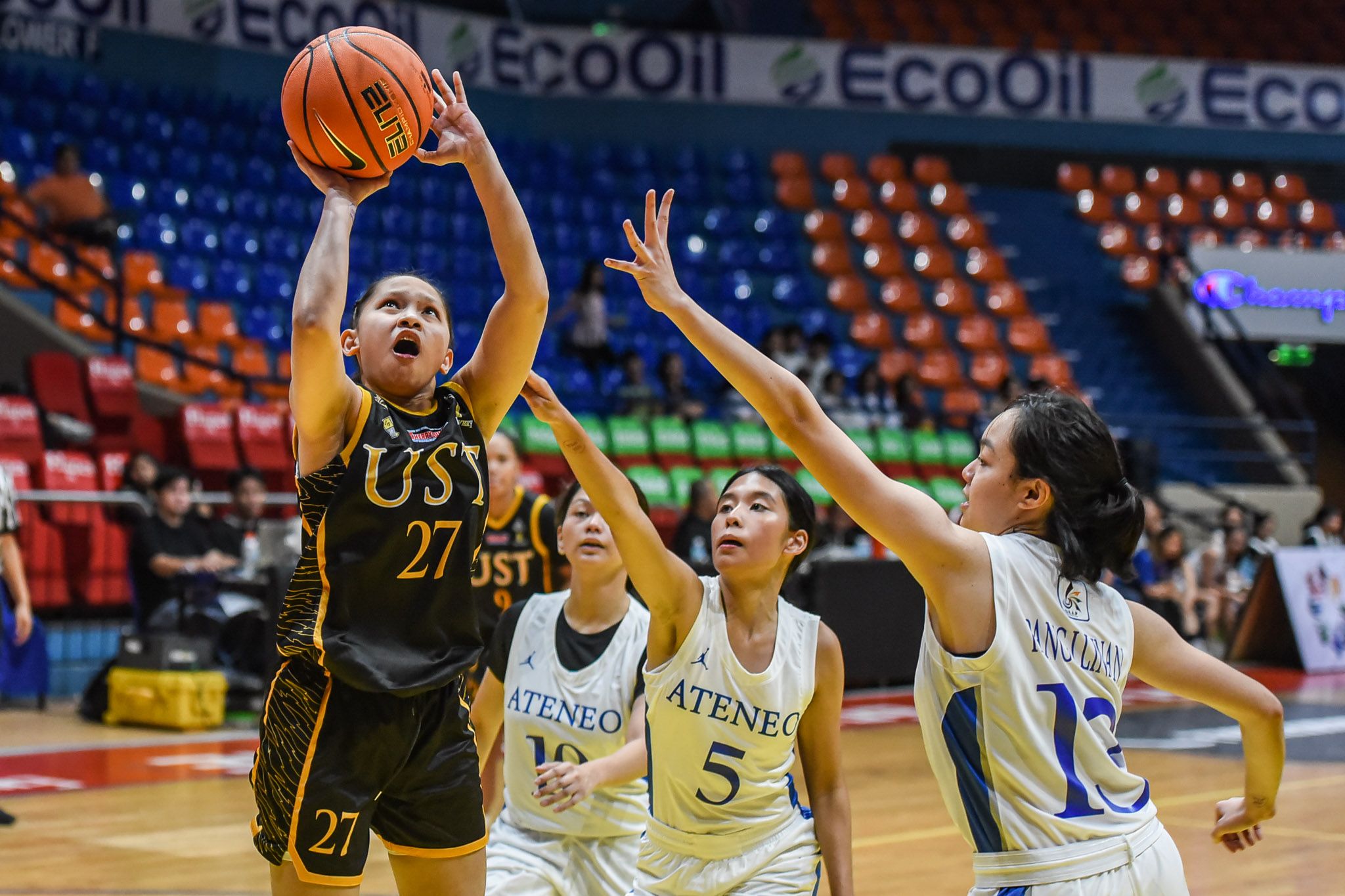 UAAP: UST girls overpower Ateneo for back-to-back wins