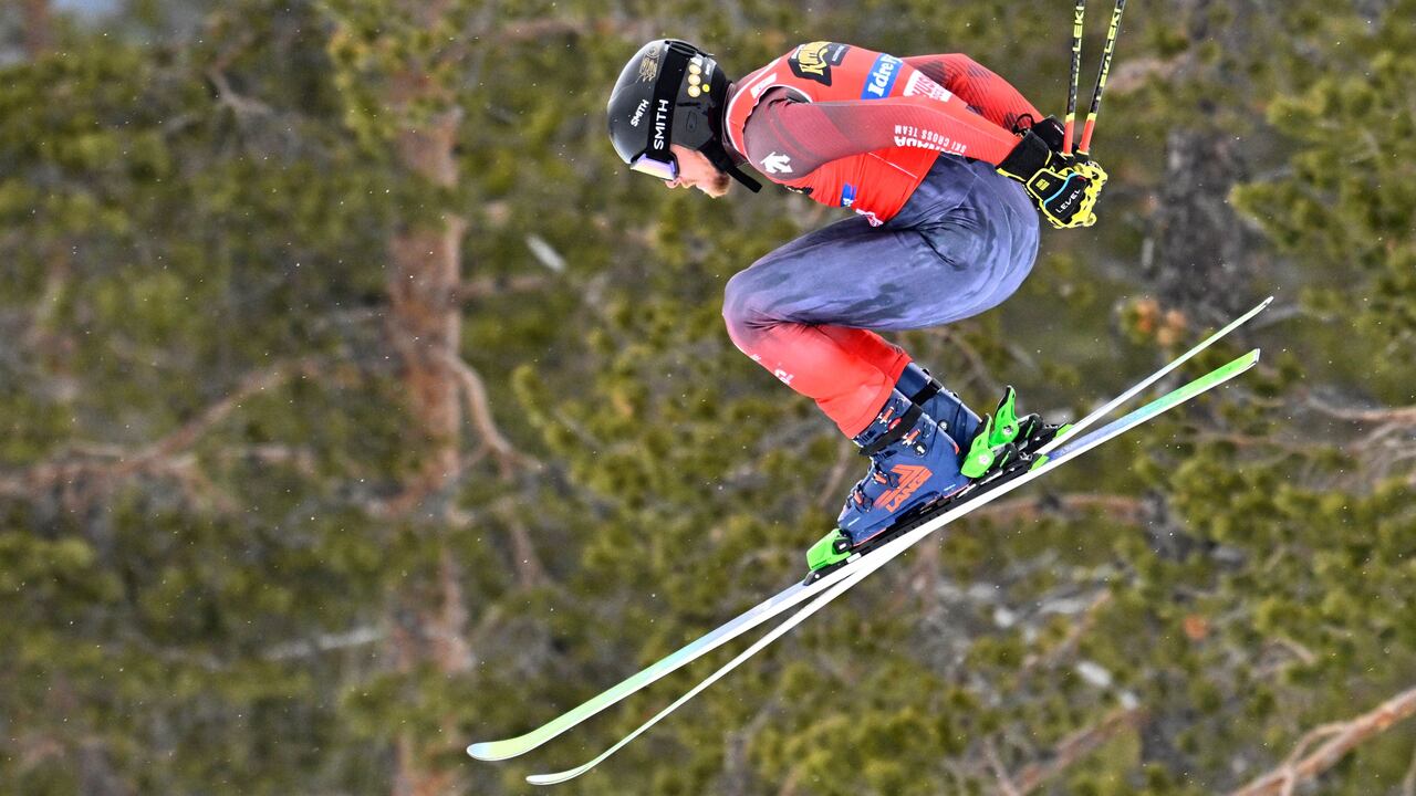 Canada's Jared Schmidt takes ski cross bronze in Veysonnaz