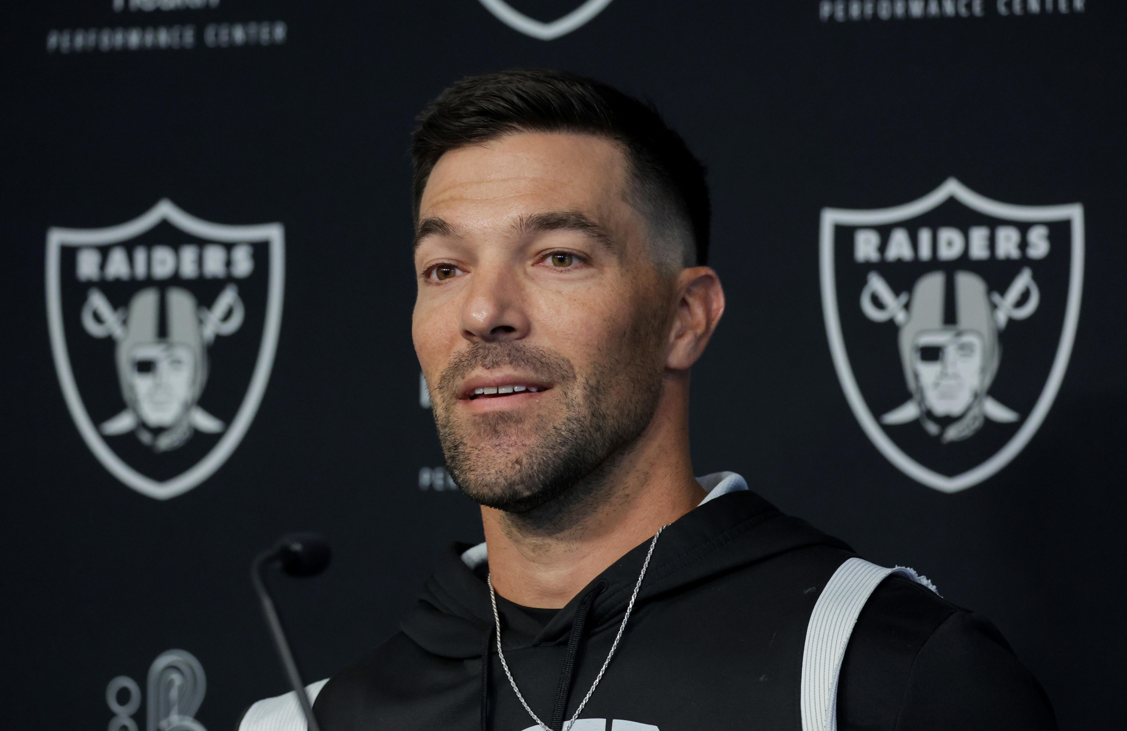 Raiders get back popular defensive line coach with added title