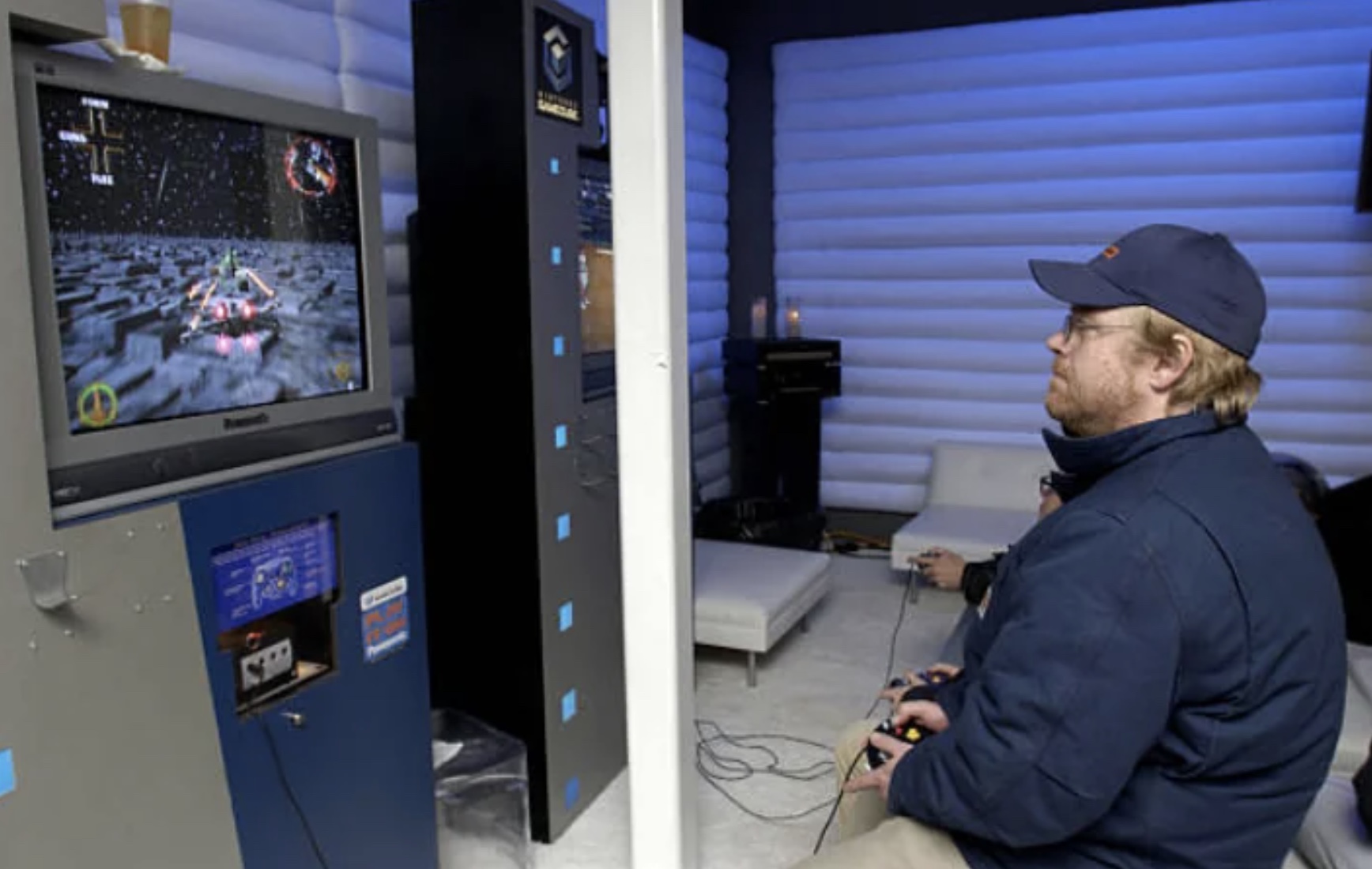 25 Celebrities Caught Playing Video Games