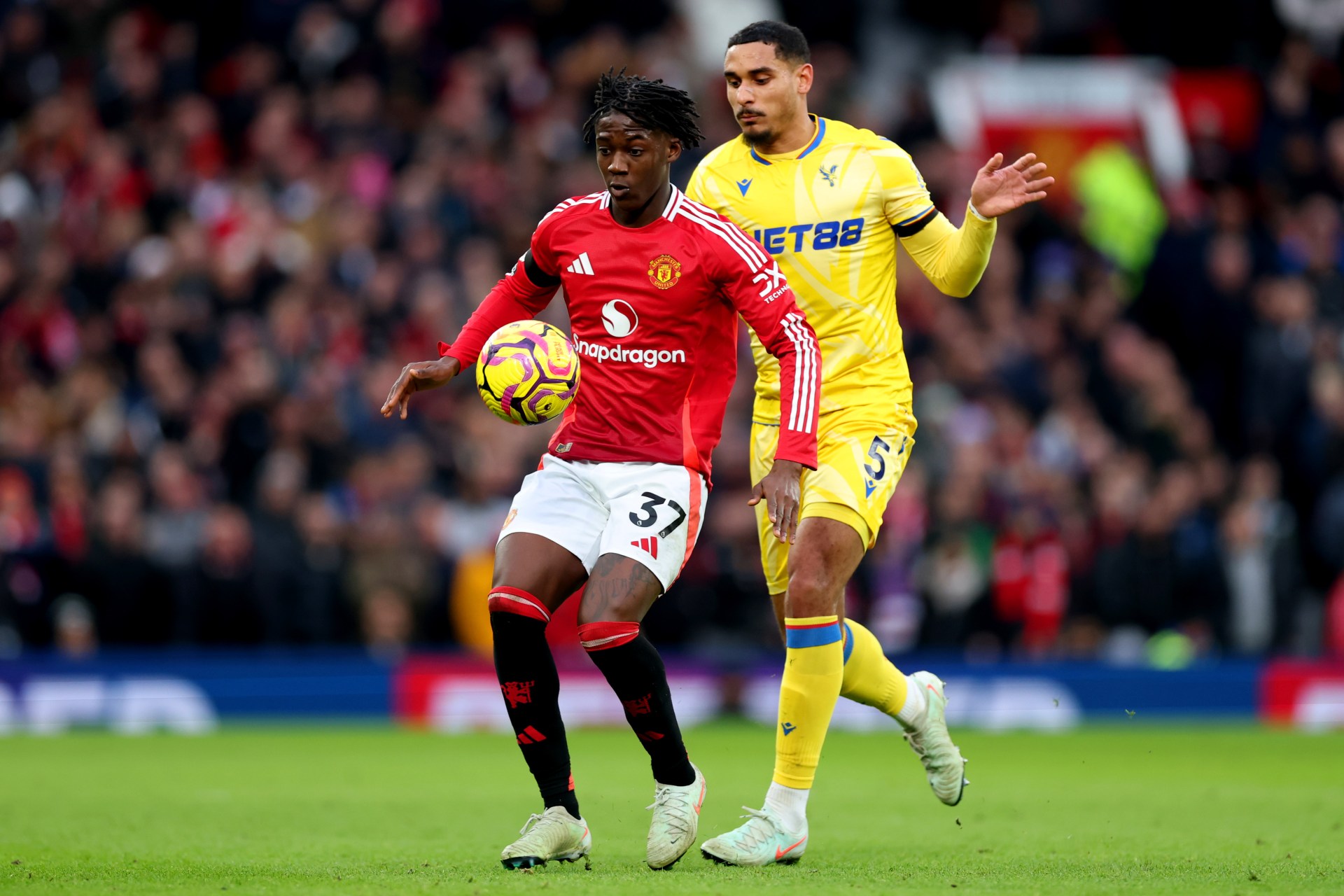 Ruben Amorim explains playing Kobbie Mainoo as a striker after Crystal ...