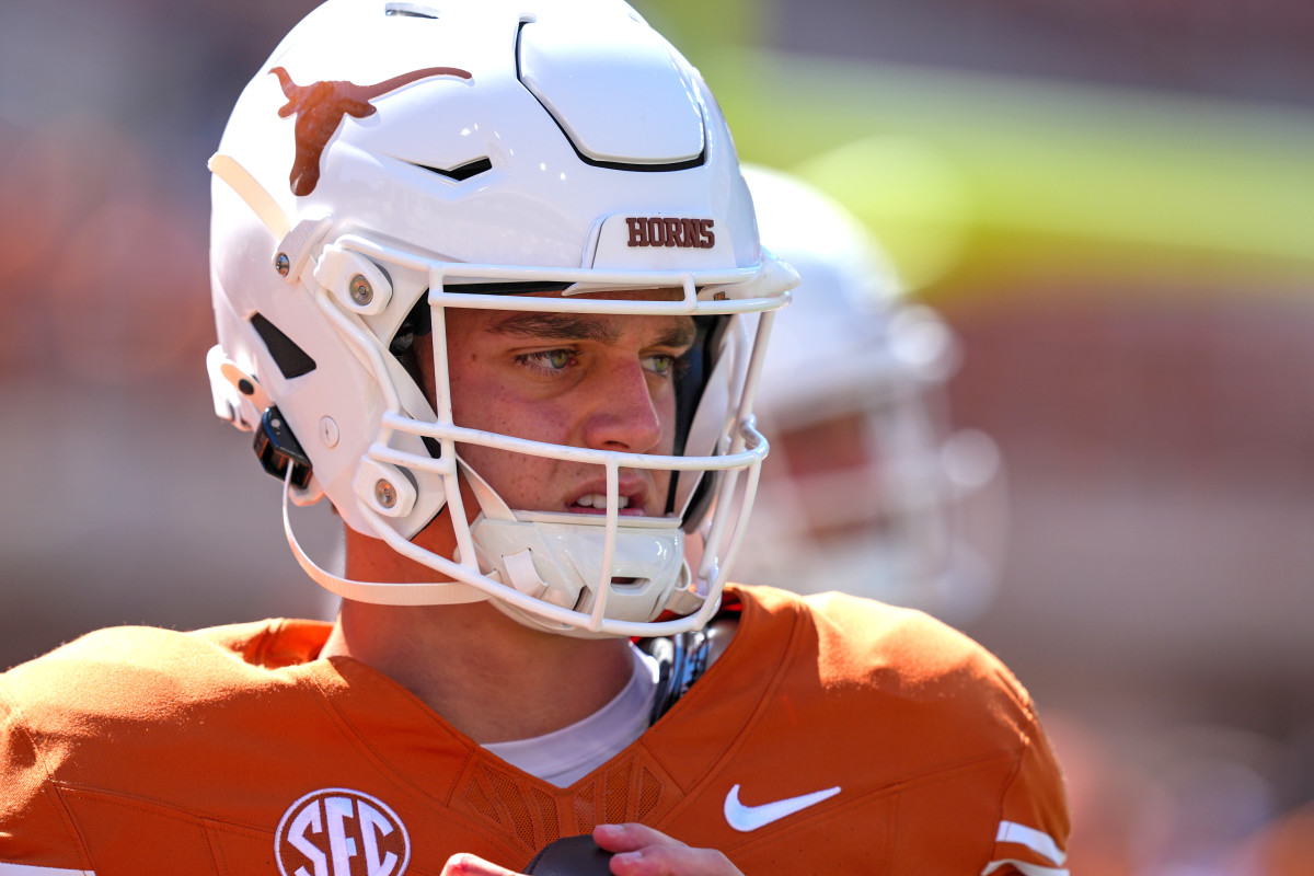 Ex-Texas Coach Sends Reality Check to Arch Manning as Longhorns Eye ...