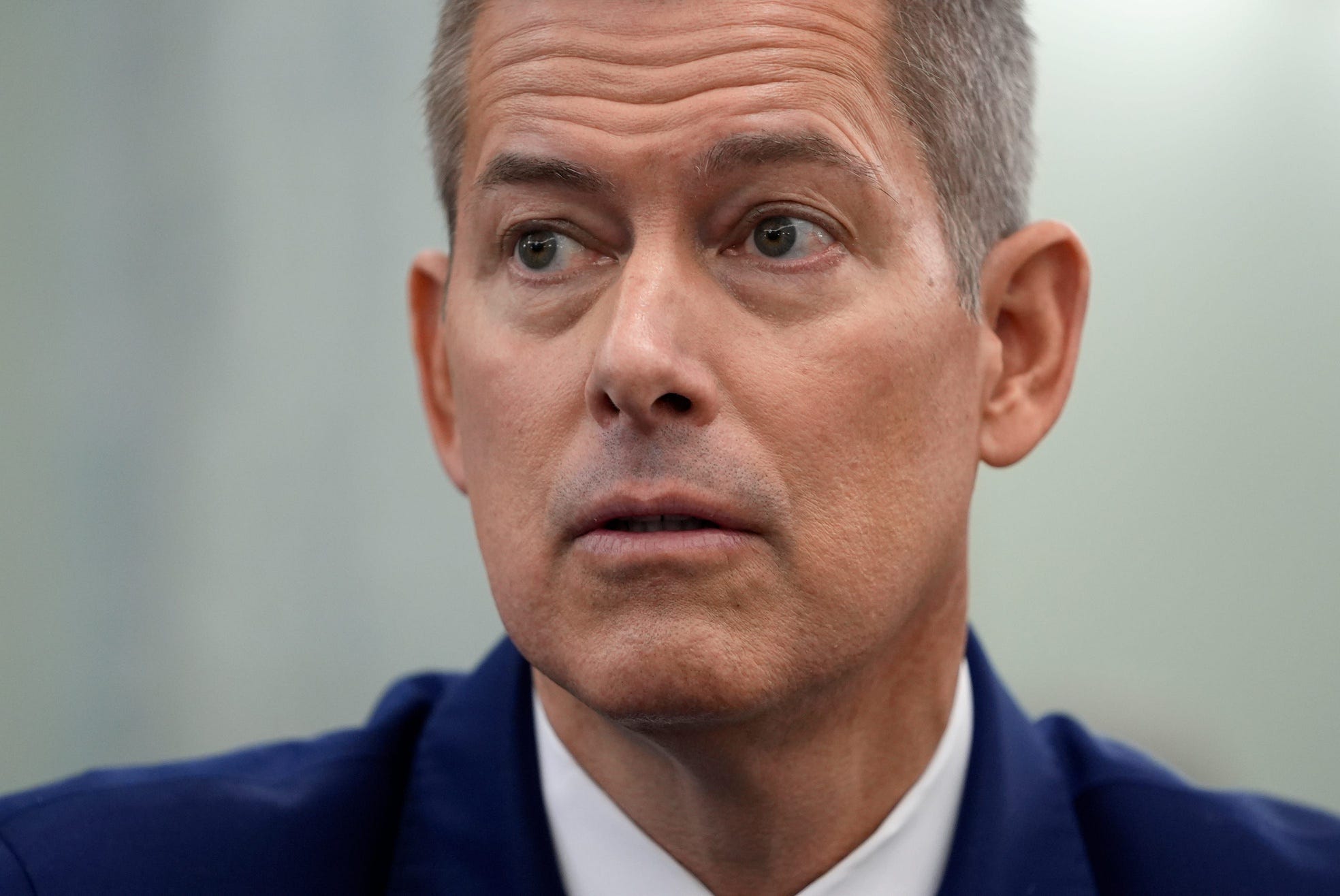 Transportation Sec. Sean Duffy vows it's safe to fly after shocking crashes, echoes Trump's DEI ...