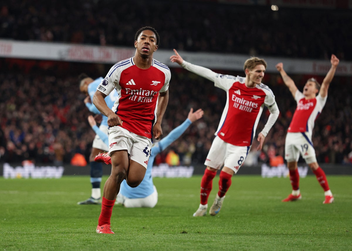 Arsenal mock rivals Man City and spark Premier League title race into ...