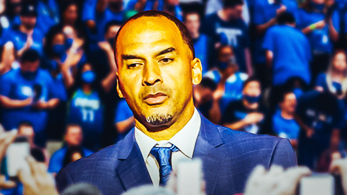 Mavericks fans swarm American Airlines Center for Luka Doncic trade protest