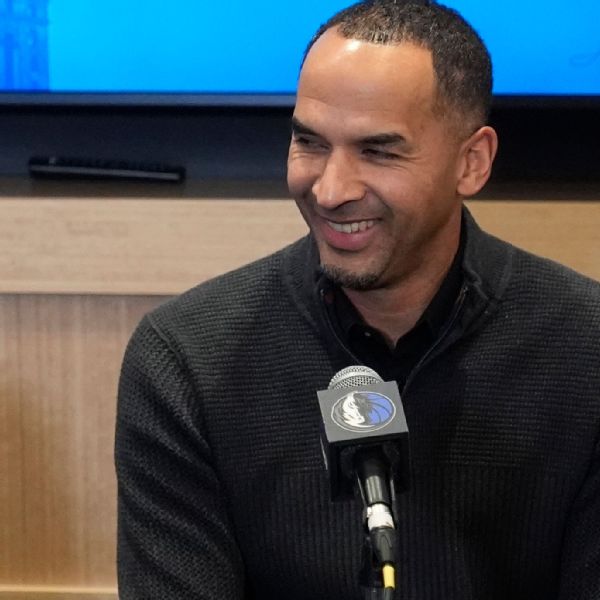 Harrison: Davis a key part to Mavericks' 'vision,' 'culture'