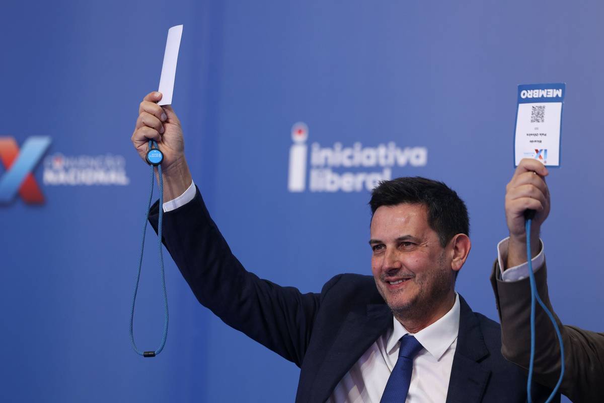 Rui Rocha reeleito presidente da Iniciativa Liberal