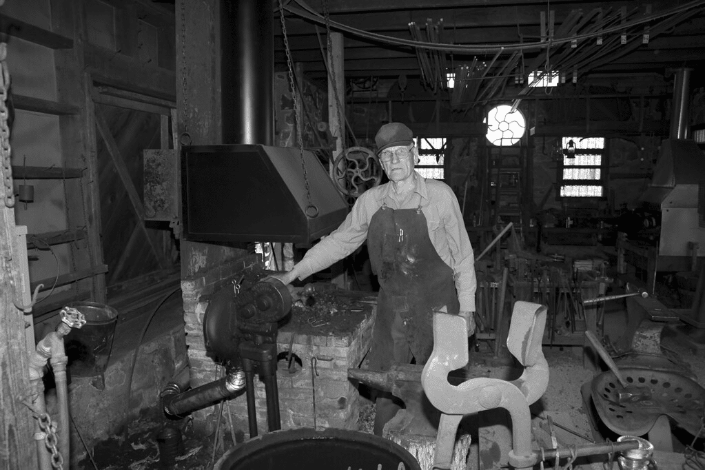 19 Forgotten Crafts and Trades We Rarely See Today