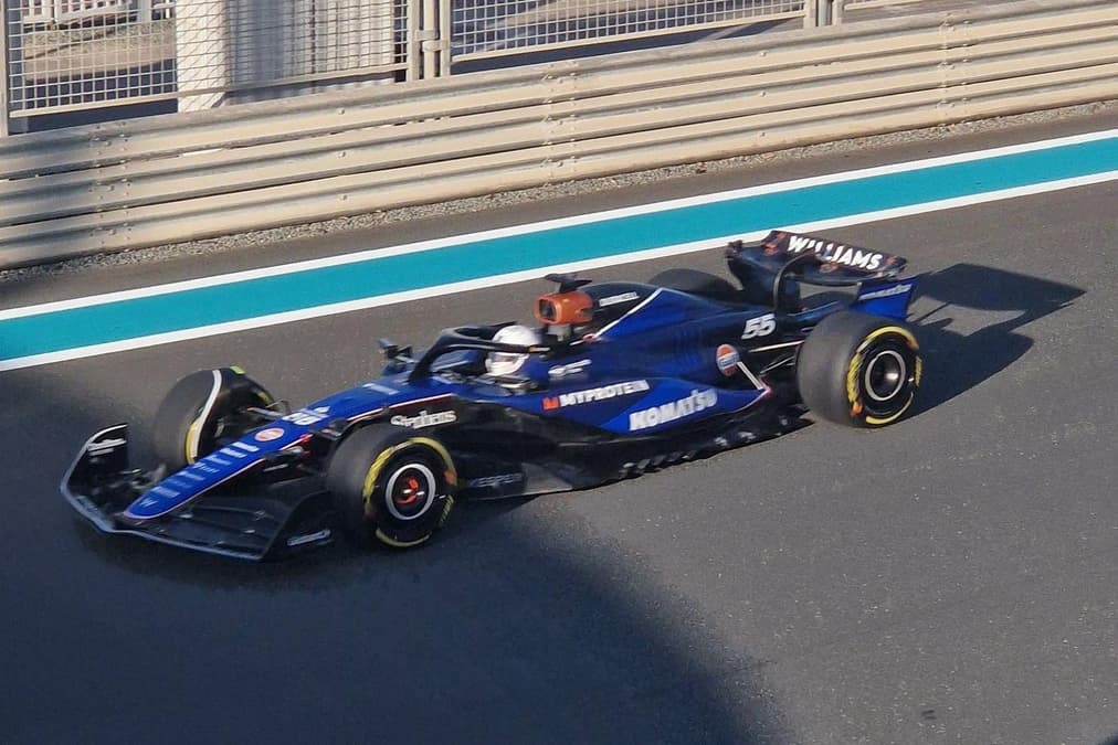 Sainz começa 2025 e vai à pista com Albon em teste fechado da Williams ...