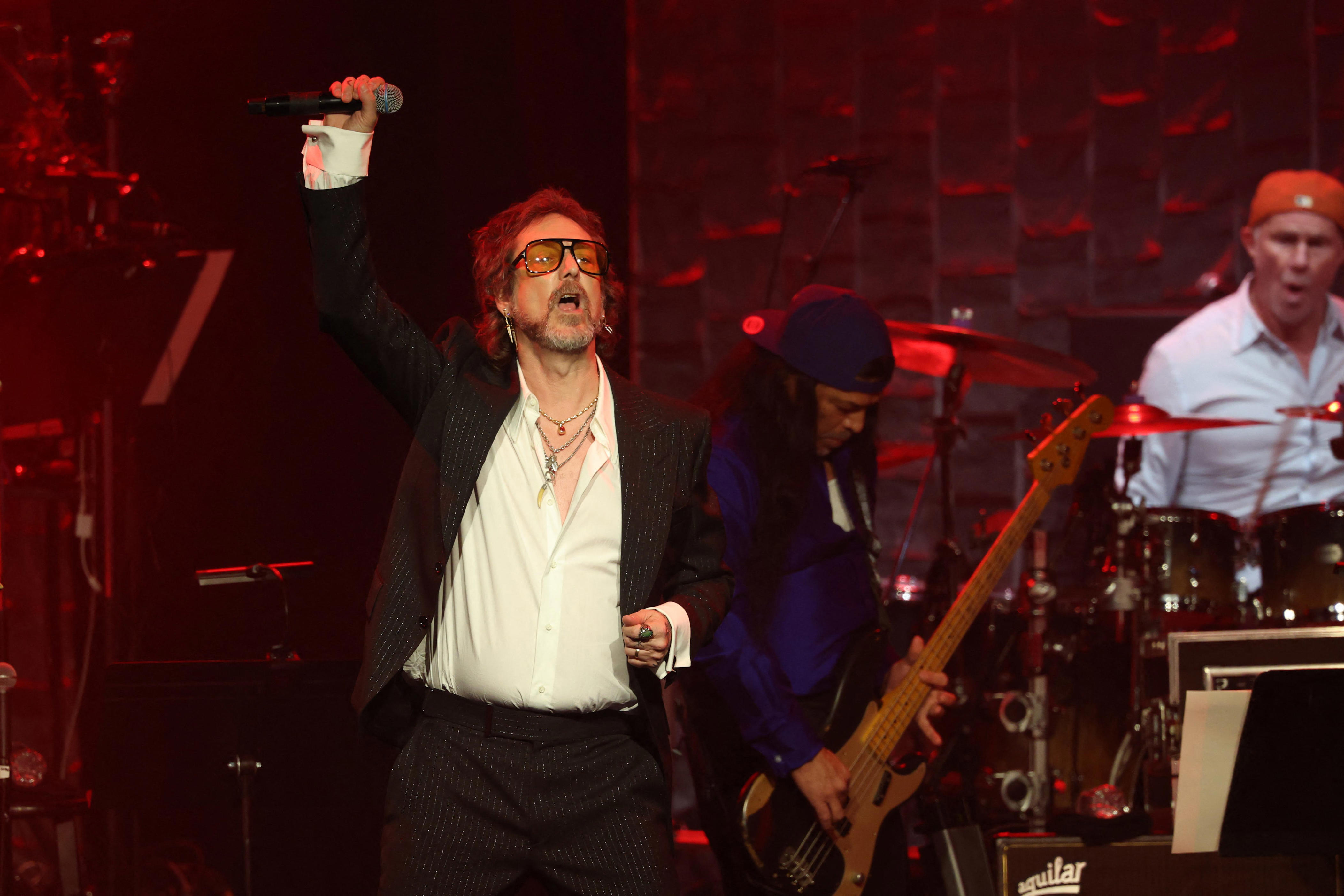 From Post Malone to Barry Manilow, inside the 50th anniversary of Clive ...