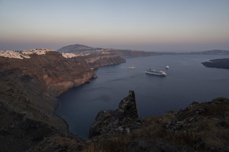 Multiple tremors near Greek island of Santorini shut schools and put ...