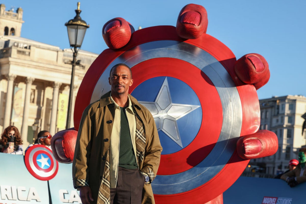 Captain America fans defend Anthony Mackie from Trump supporters: ‘He ...
