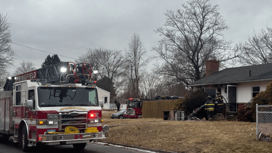 Springfield Fire Department puts out house fire on Redden Road