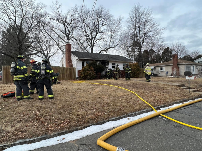 Springfield Fire Department puts out house fire on Redden Road