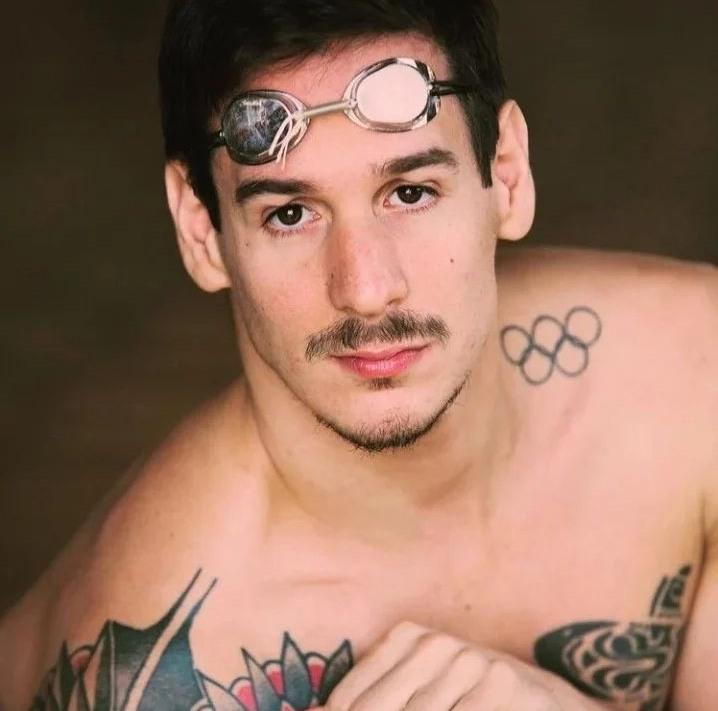 Federico Vanelli sarà Cavaliere: tributo all’ex nuotatore che salvò un ...