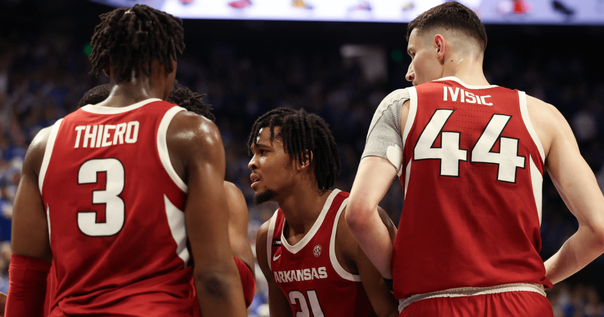 Poetic injustice: The three former Wildcats won the game for Arkansas