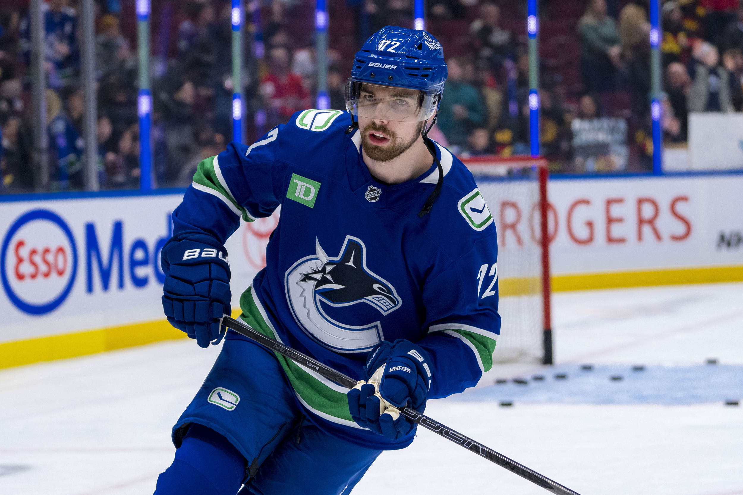 Watch: Filip Chytil scores first goal since being traded to Canucks