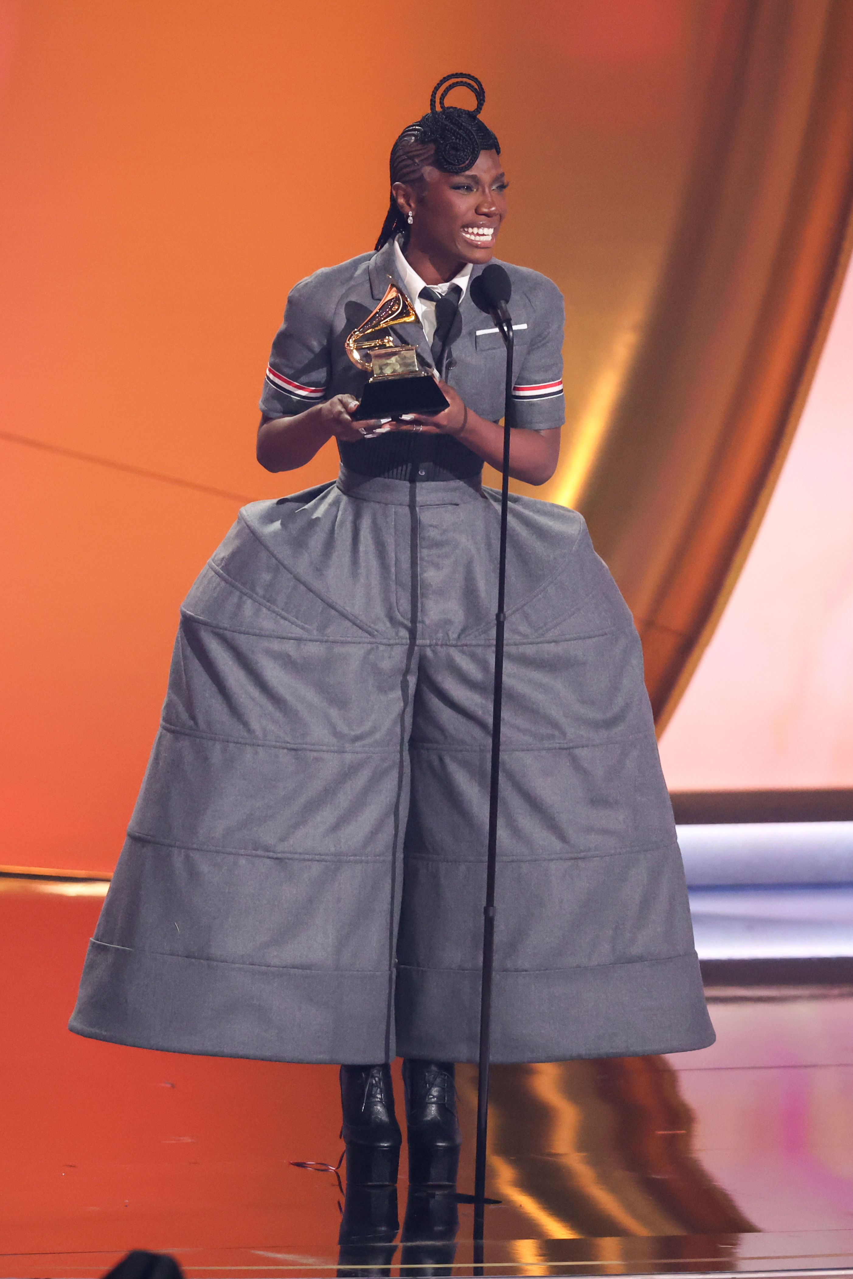 The Biggest 2025 Grammys Red Carpet Trend? Changing Out of Red Carpet ...