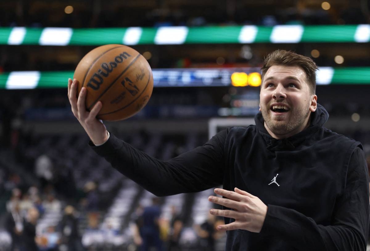 Doncic releases emotional farewell message to Dallas after trade sends ...
