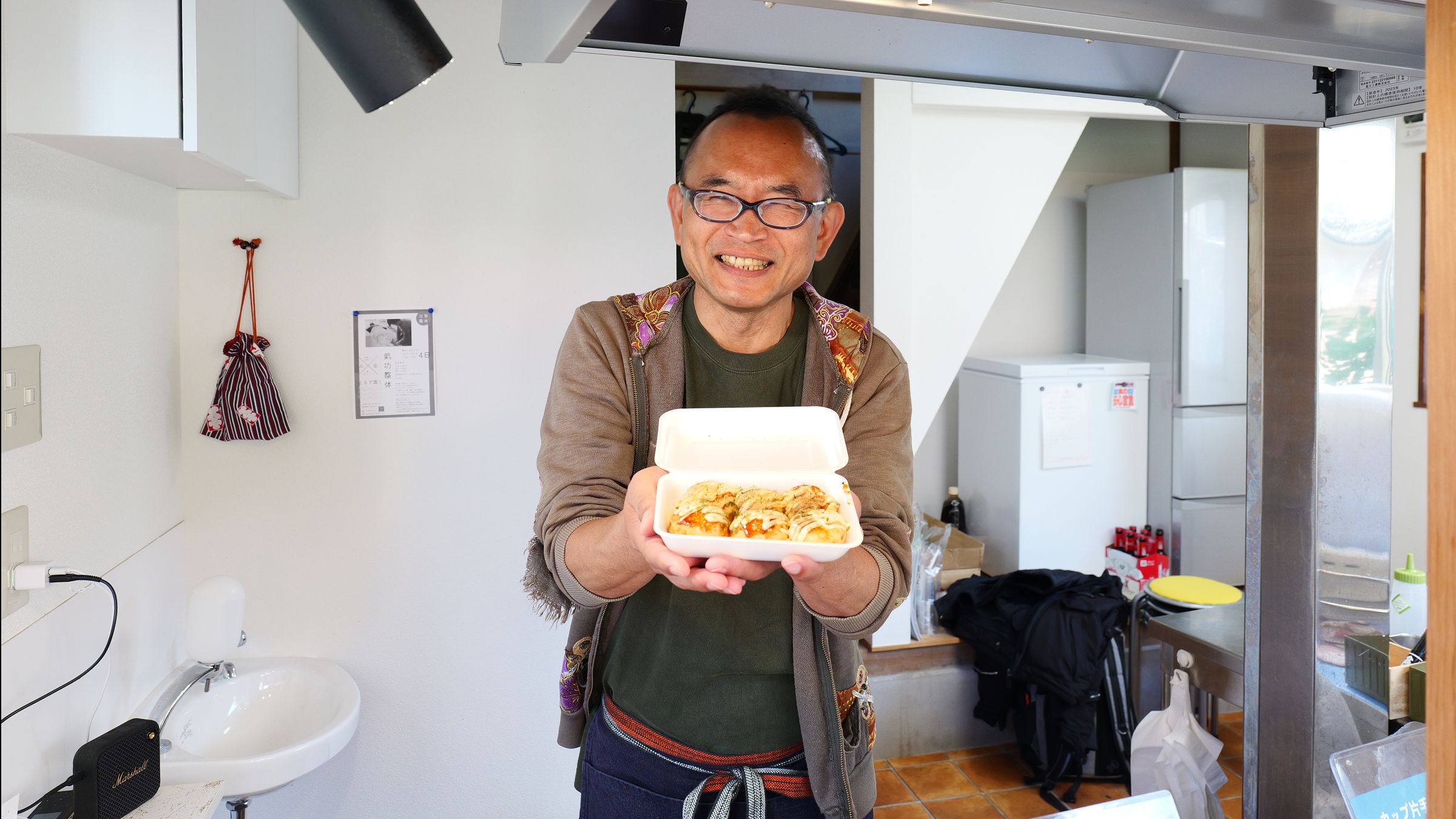 「pulu pulu pulpo!」大西健太郎さんが焼く ぷるぷる食感のたこ焼き【三浦】