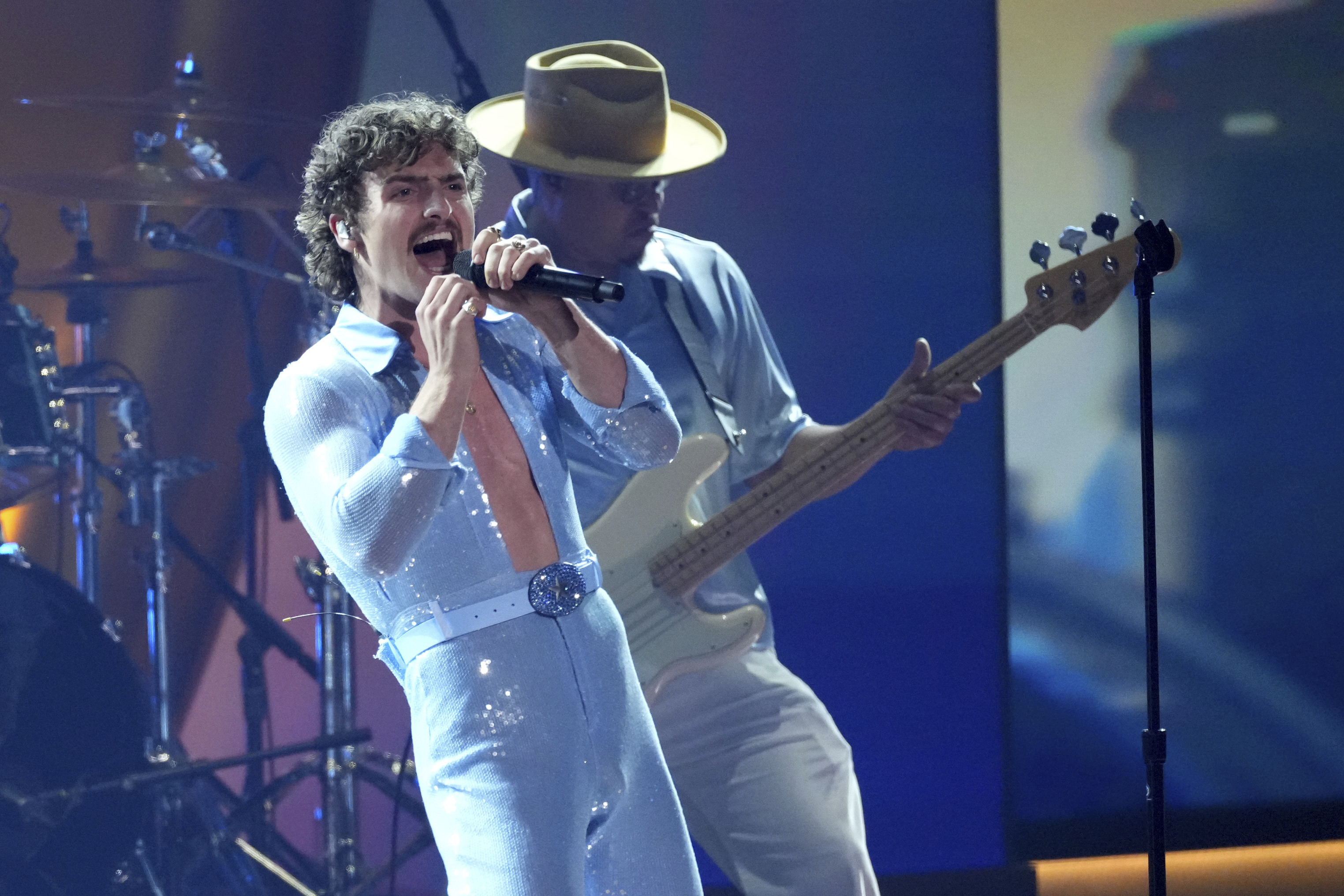 Who is Benson Boone, the American Idol teen turned TikTok megastar?