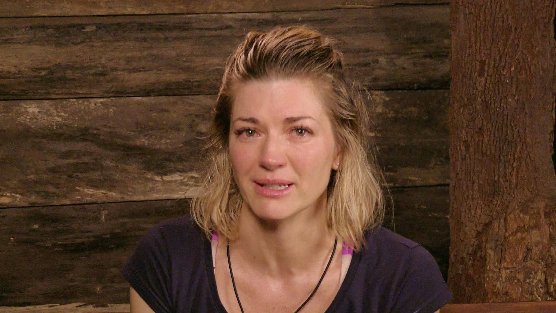 Zuschauer haben entschieden: Nina Bott muss das Dschungelcamp verlassen Zuschauer haben entschieden: Nina Bott muss das Dschungelcamp verlassen