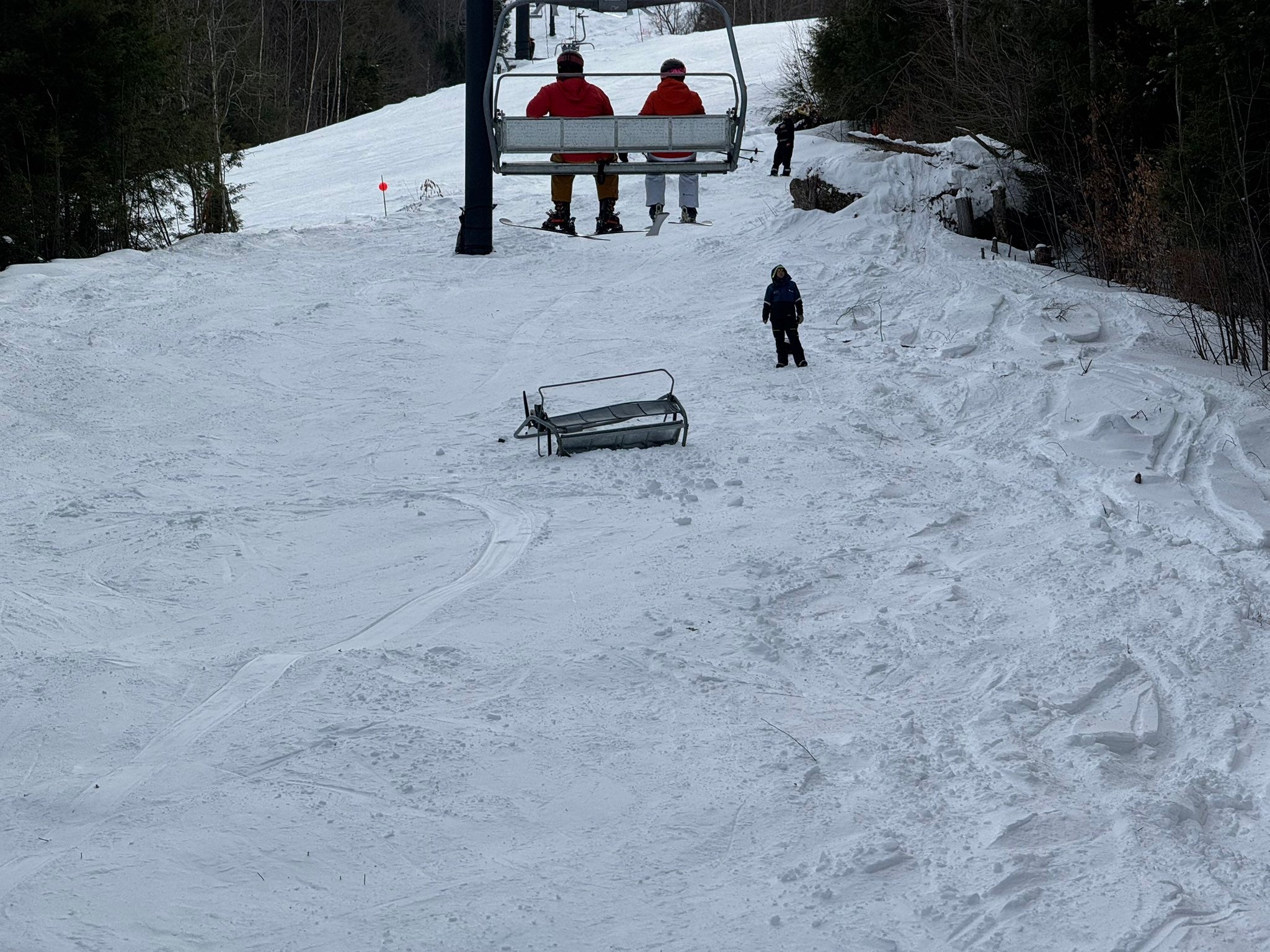 1 hospitalized after ski lift chair falls at New Hampshire resort