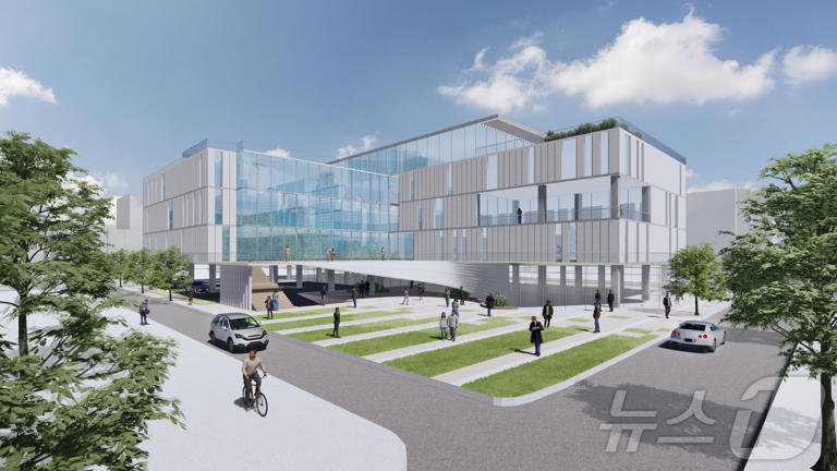 Woman Raped on Train at Mumbai's Bandra Terminus, Porter Held