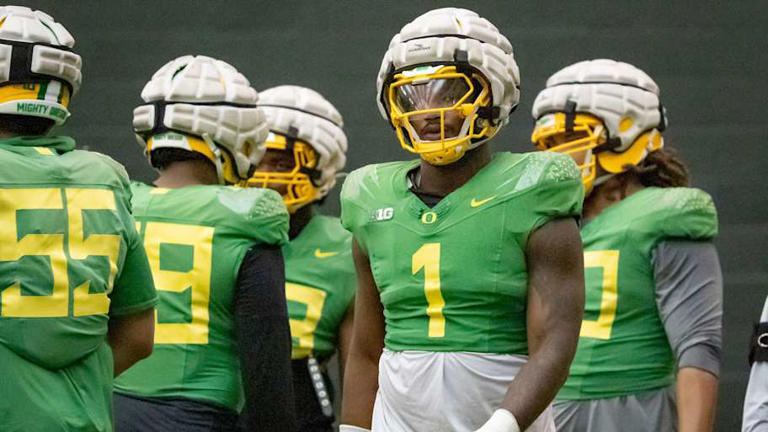 Oregon Ducks Commit Tomuhini Topui Visits USC Trojans, Lincoln Riley