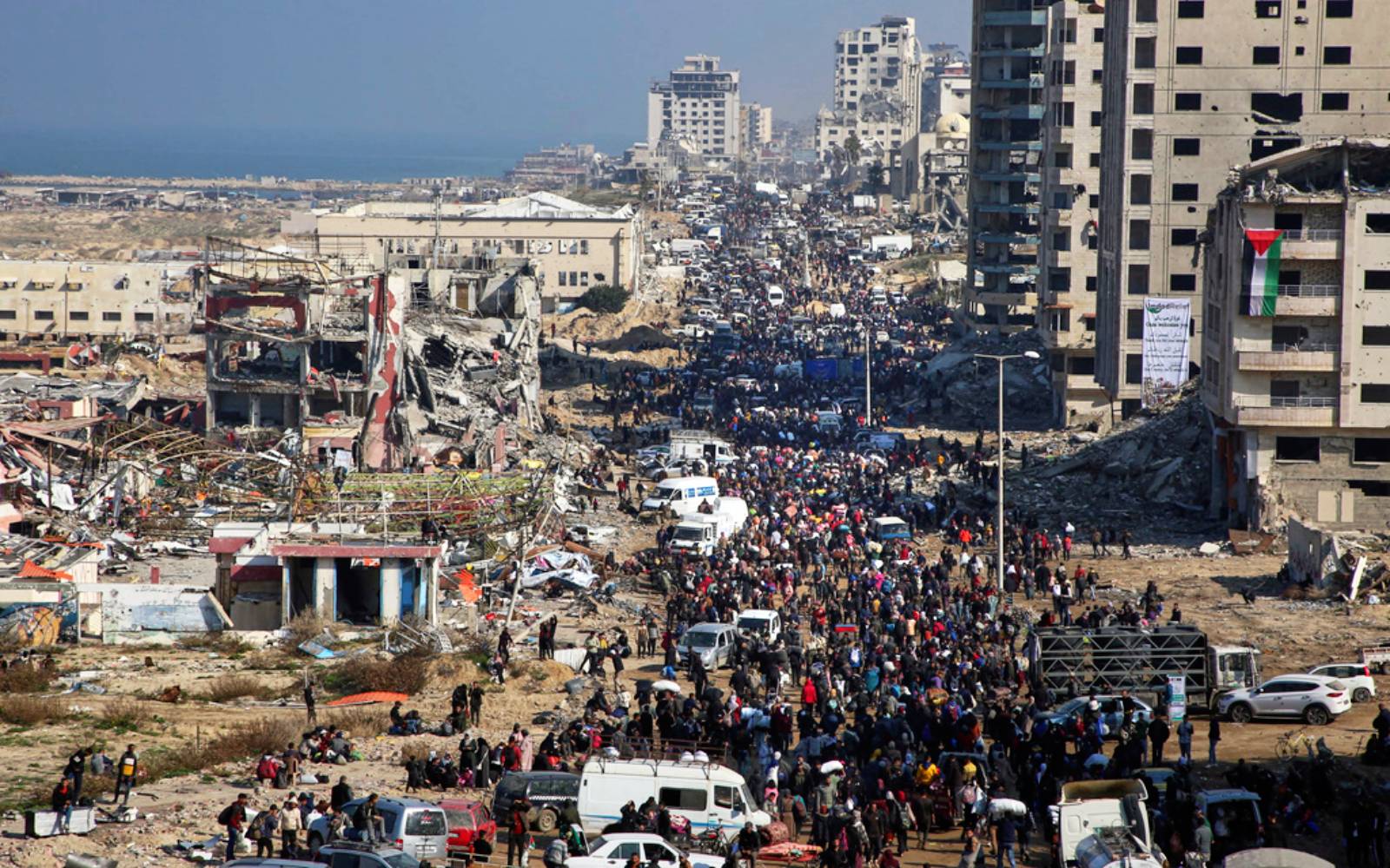 In rare show of support, PAS backs PM on rebuilding Gaza