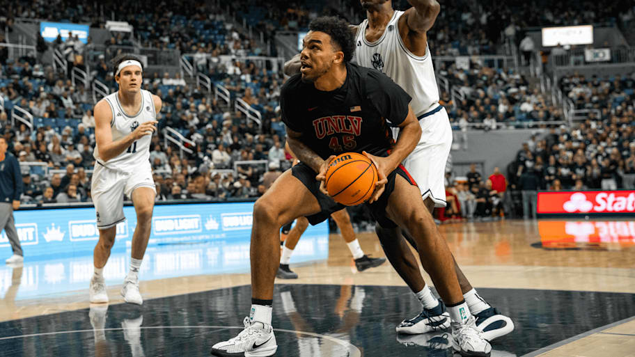UNLV Men's Basketball: Runnin’ Rebels Fall to UNR 71-65 in Hard-Fought ...