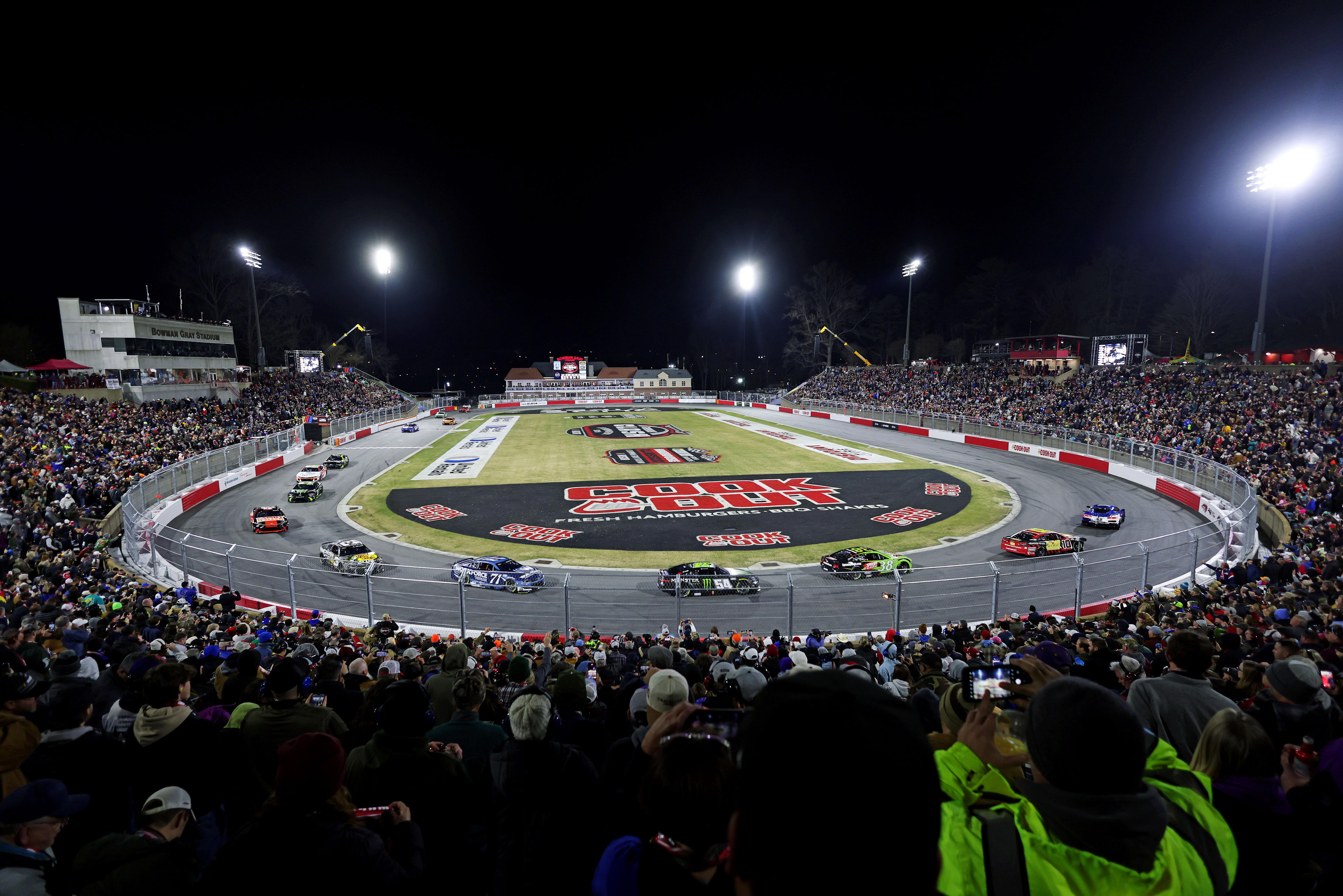 NASCAR Clash weather update, snow forecasts up to 9 inches at Bowman ...