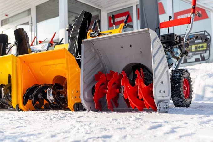 15 Things You Need to Know About Buying a Snow Blower