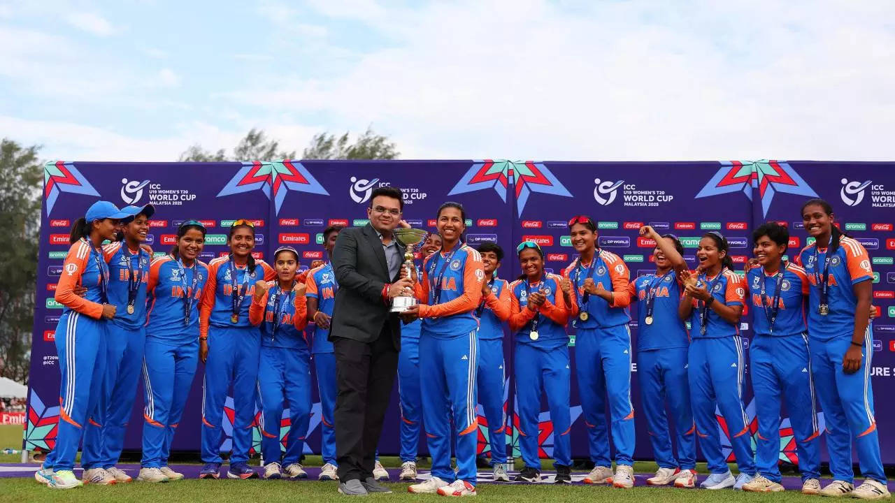 BCCI Announce Whopping Rs. 5 Crore Cash Reward For India's 2025 Women's ...