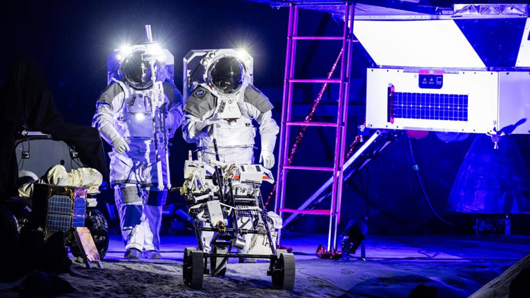 European spacecraft to live on the Moon for 5 years. Here's when it ...