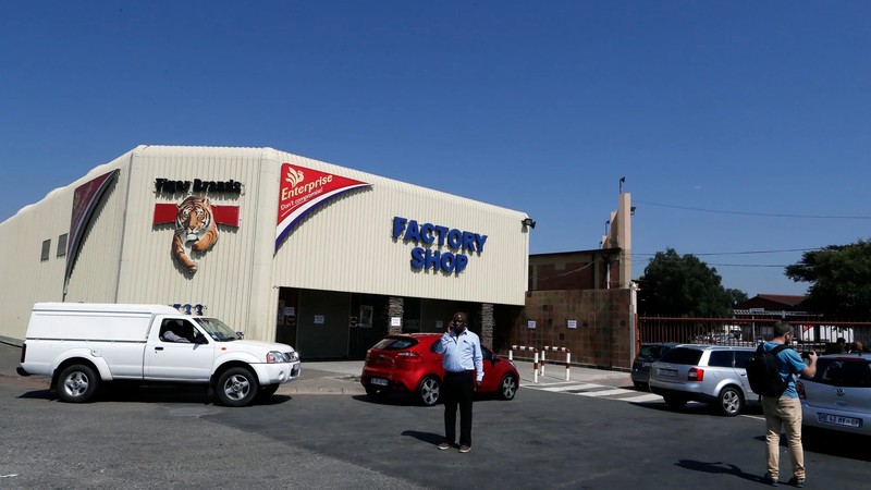 Tiger Brands offers settlement to listeriosis victims as firm ...