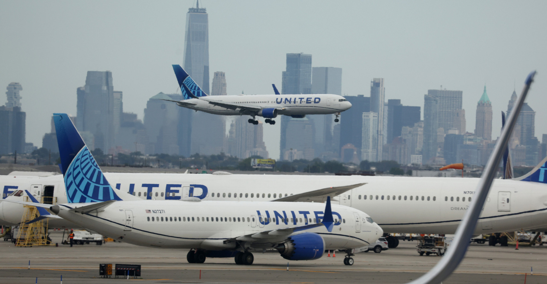 United Airlines flight forced to evacuate after engine catches fire
