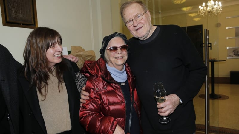 Vlasák je ženatý přes 50 let. Syn žije v Německu, dcera trpící ...