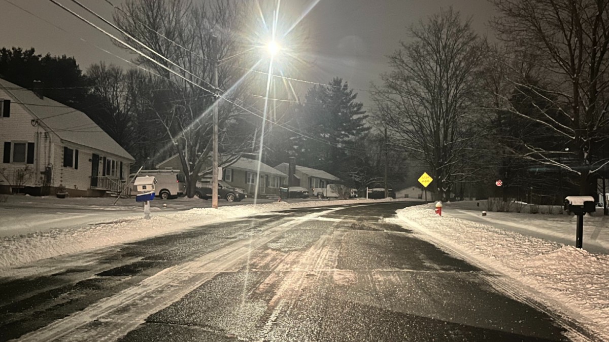 Some schools have delay Monday after overnight snow