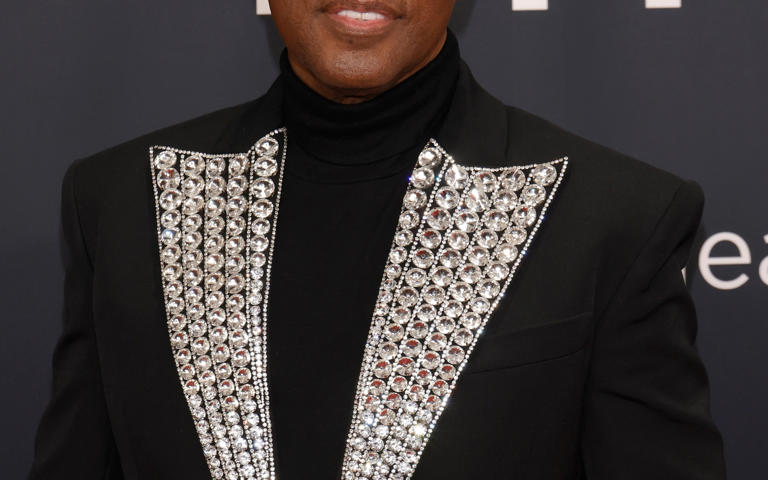 Grammys reporters apologise for 'grossly' snubbing Babyface to talk to ...