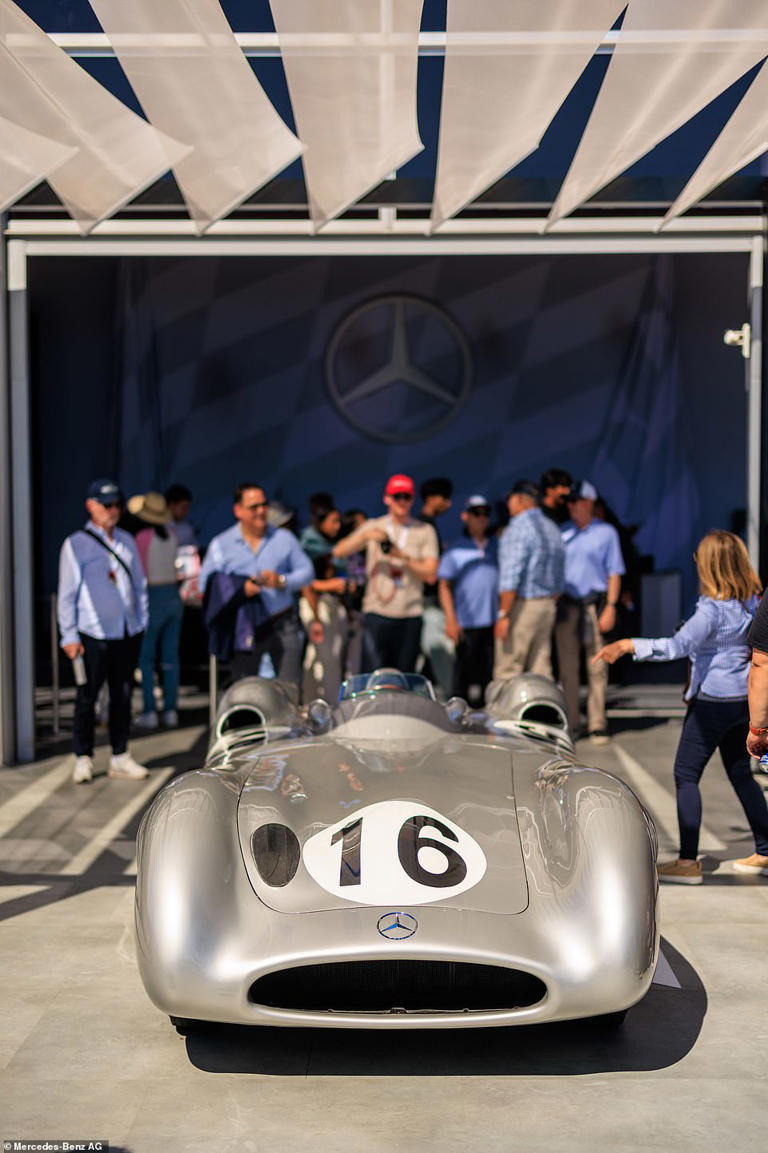 Formidable 1954 Grand Prix Mercedes driven by F1 royalty Fangio and ...