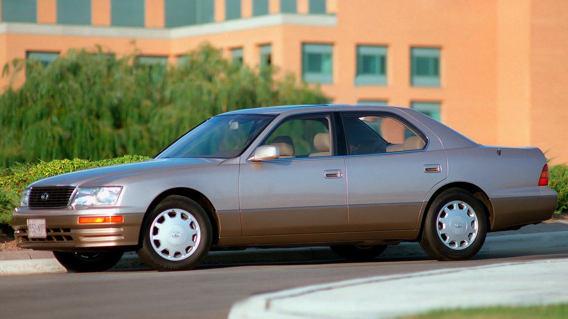 How Lexus Redefined Luxury With Its 90s Sedan Lineup