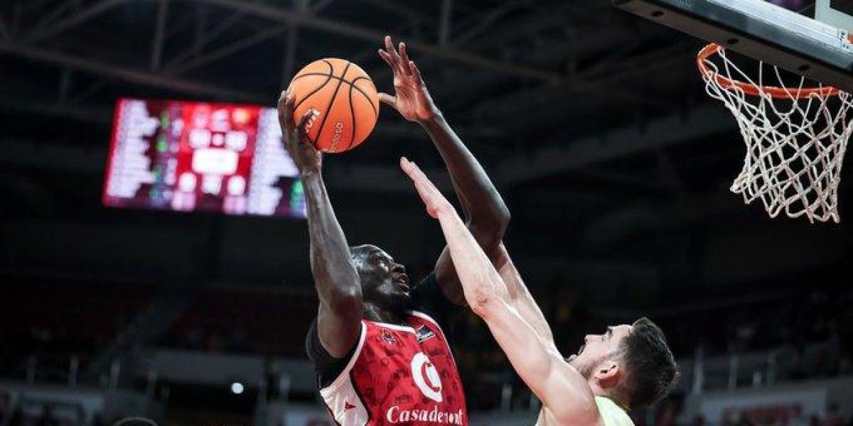 Jilson Bango deja el Casademont