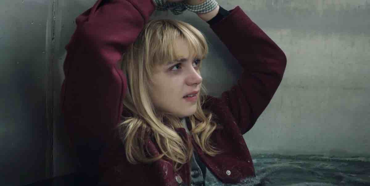 Demain Nous Appartient spoiler : la mort de Lilou ? Chloé tente de ...