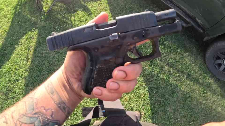 Cops Kicked us out for Magnet Fishing, so we went back.....