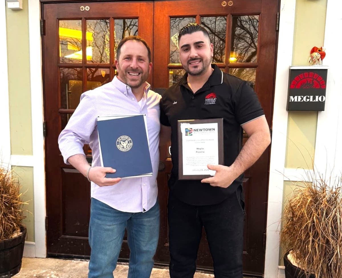 Meglio Pizzeria Named Newtown Area 'Business Of The Year'