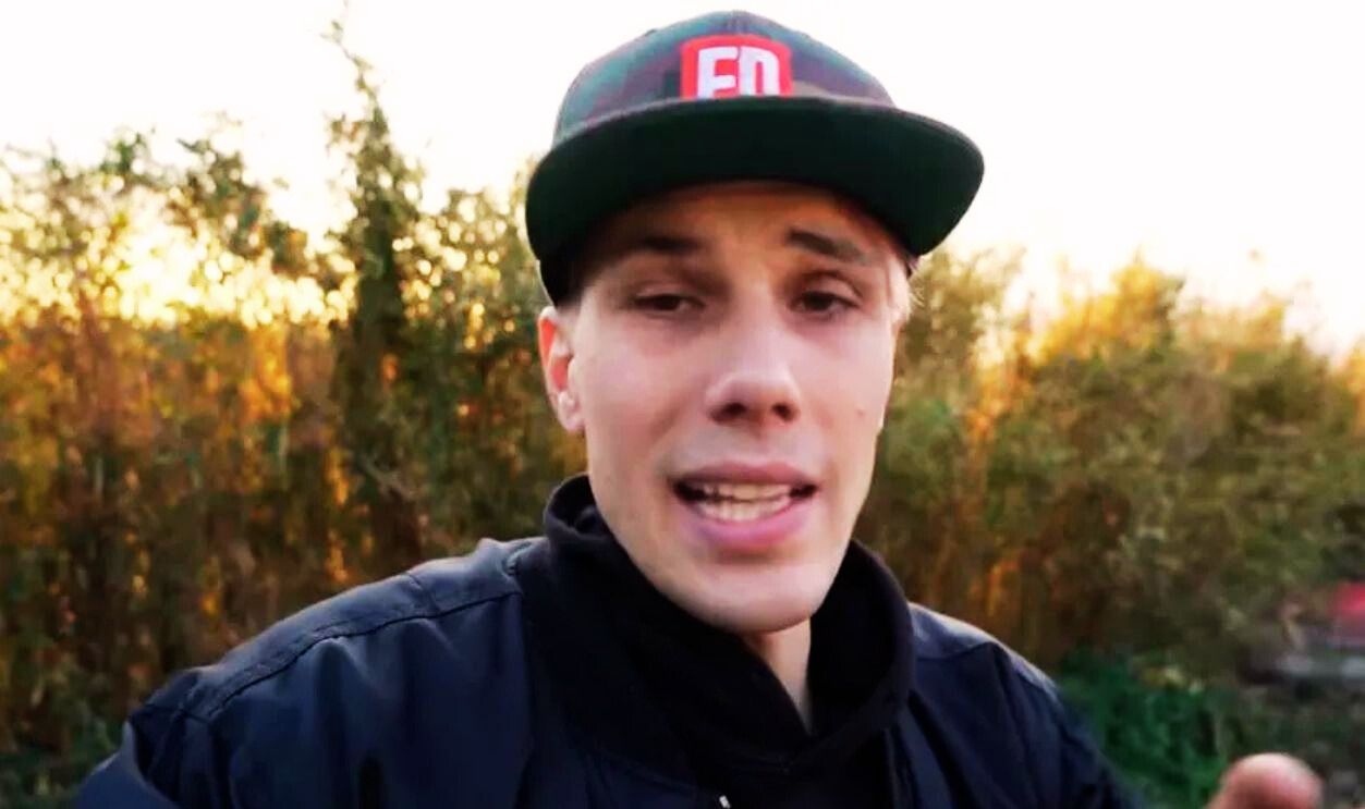 An Inside Look At An Abandoned Car Graveyard Found In A Japanese Rice Field