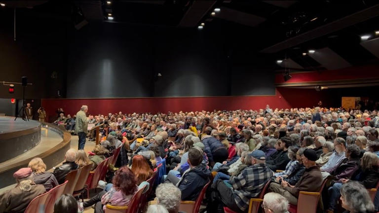 Oregon Senator Jeff Merkley calls for resistance against Trump’s agenda