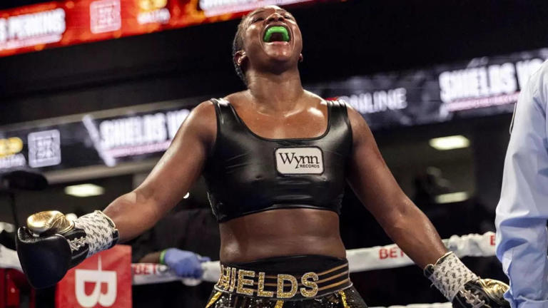 Claressa Shields Breaks Barriers, Becomes Boxing’s First Undisputed ...