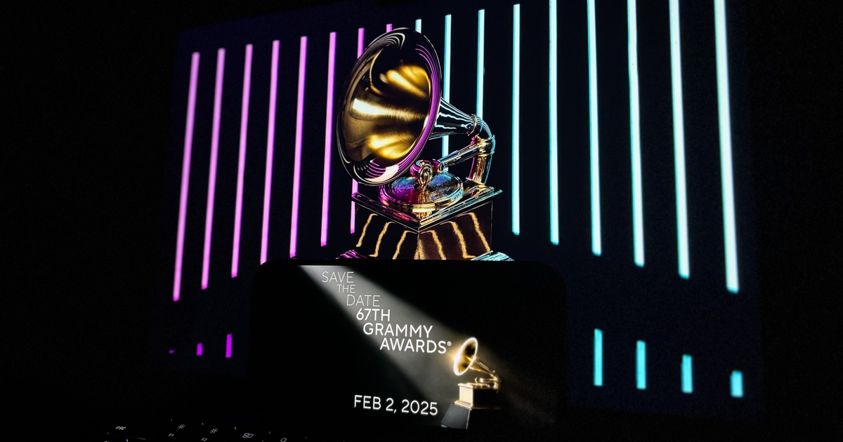 Lip Reader Reveals Kanye’s "Creepy" Words to Bianca Censori at the Grammys